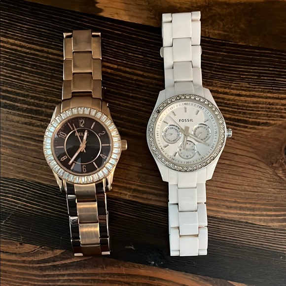Fossil | Accessories | Fossil White And Relic Rose Gold Watches With ...